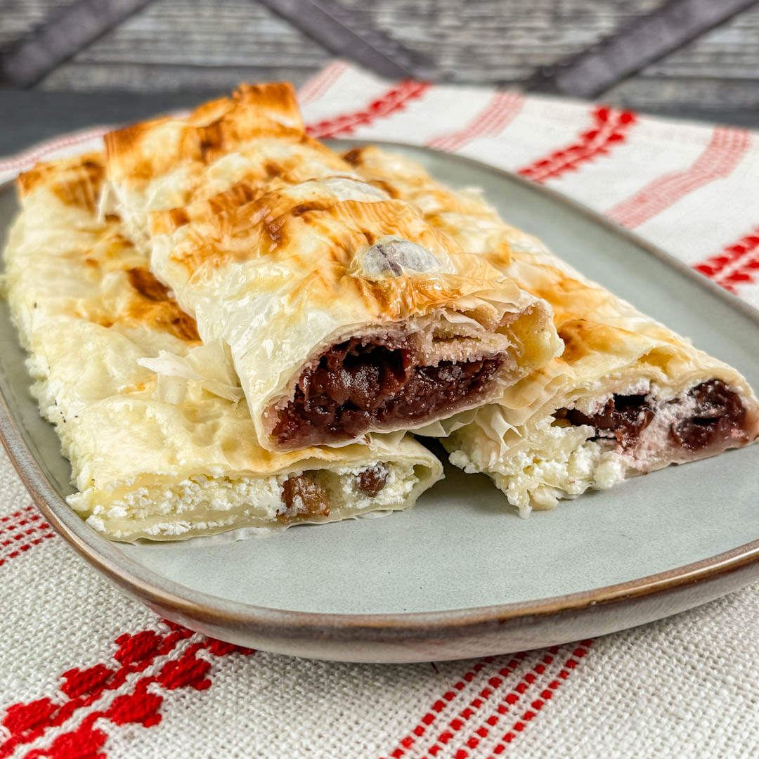 Túrós rétes, túrós meggyes rétes és meggyes rétes - Nemnudli.hu